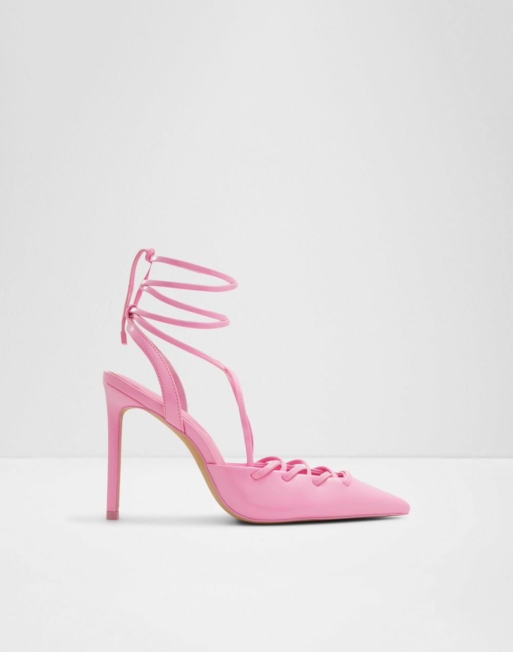 Trendi ženske cipele na petu | Aldo